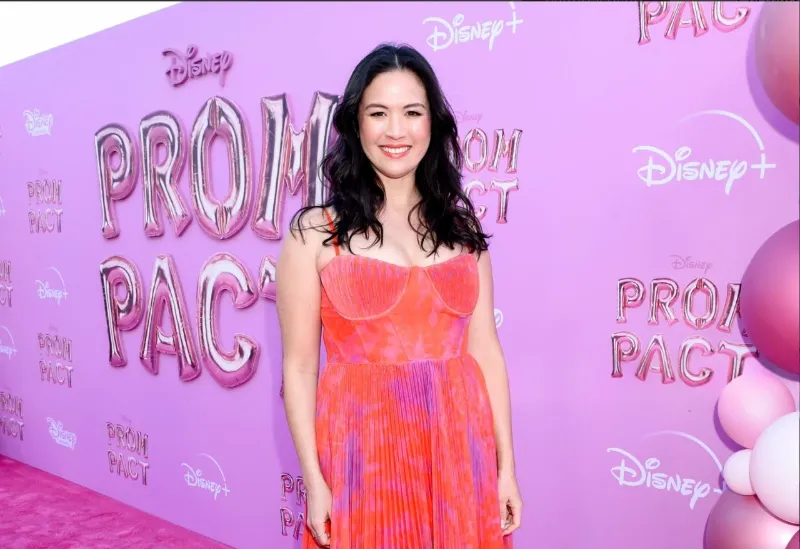 Shay Johnson Biography, Age, Wiki, Height, Weight, Boyfriend, Family & More